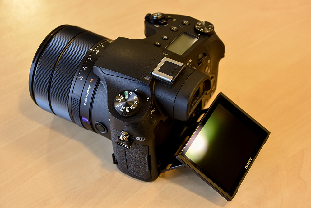 Sony DSC-RX10 III camera now shipping - Sony Addict